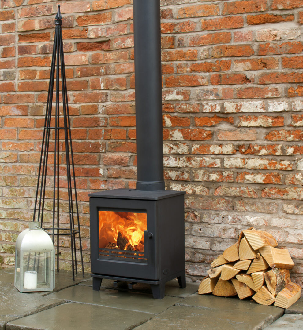 Woodpecker WP4 Wood Burning Stove - Bonfire
