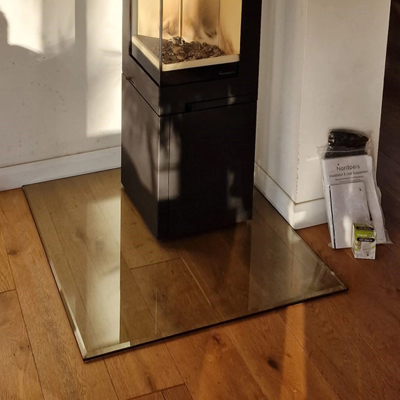 Square Glass Fireplace Stove Hearth - Bonfire